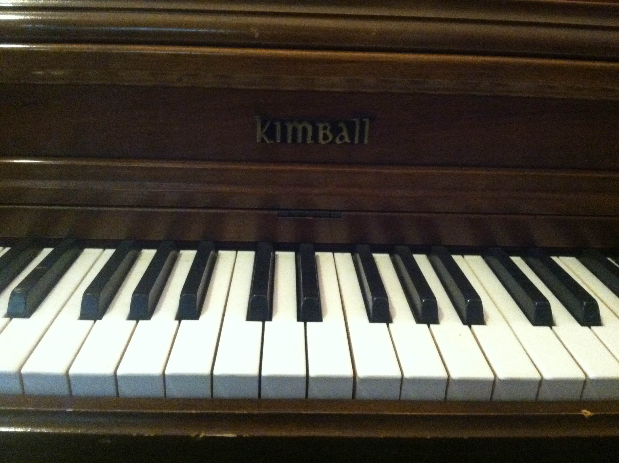 Kimball Console Upright » Vienna Piano